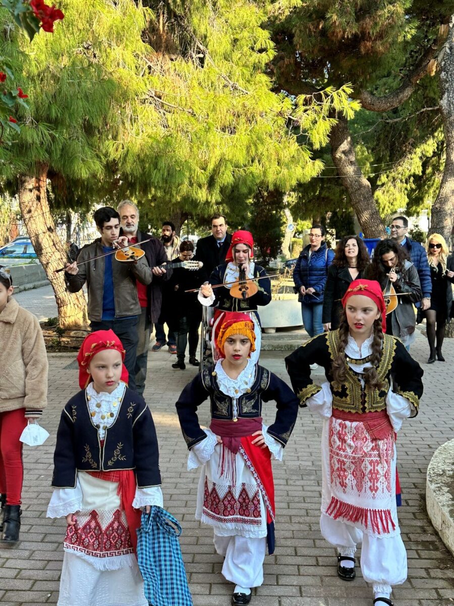 Πρωτοχρονιάτικα κάλαντα της Εστίας Κρητών Χαϊδαρίου