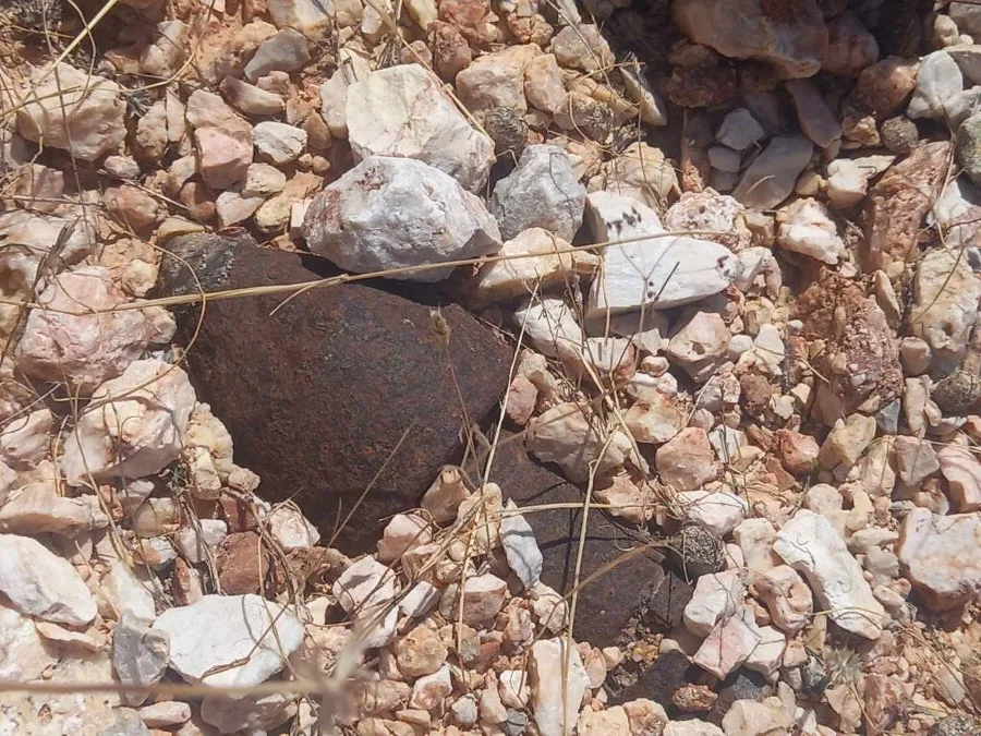 Η νεροποντή ξέθαψε βλήμα του Β΄ Παγκοσμίου Πολέμου στο Όρος Αιγάλεω